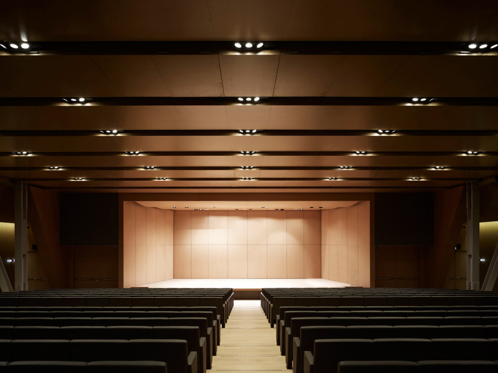 auditorium - MAST.EXPEDITIONS